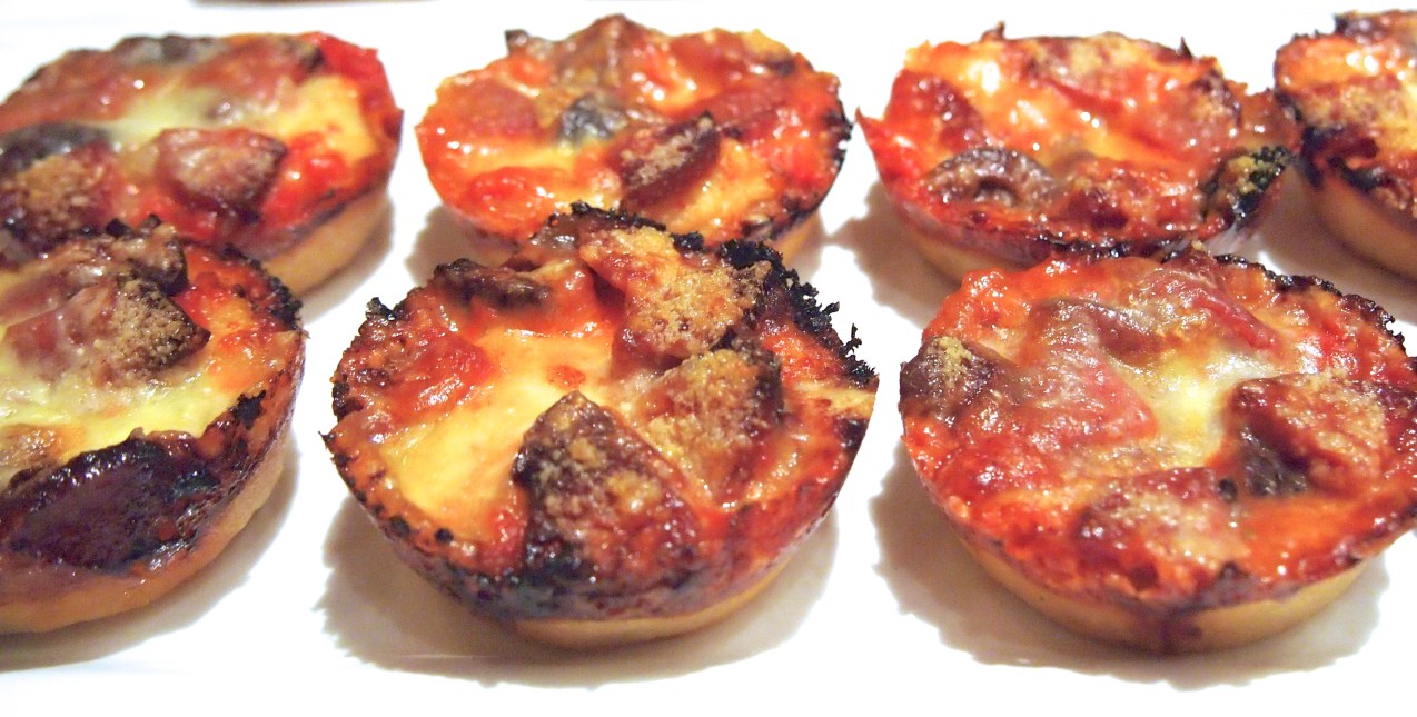 Mini Deep Dish Pizzas | Mustard With Mutton
